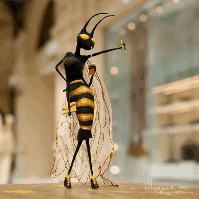 Ms Bee Meme Meme - Share & View on KLIPY
